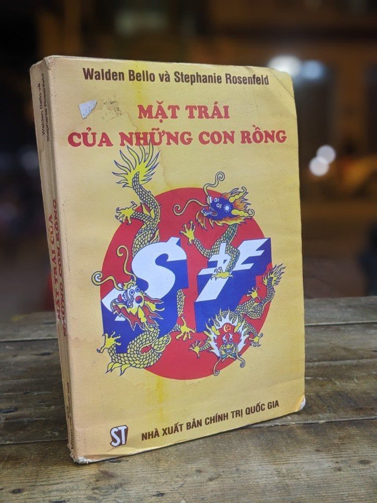 Mặt trái của những con rông - Walden Bello & Stephanie Rosenfeld – Momo ...