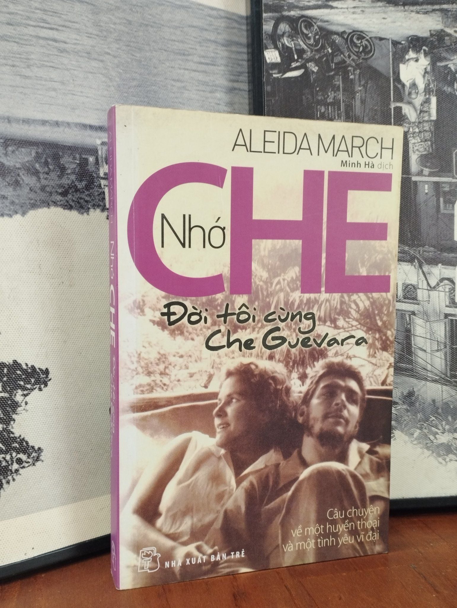 Nhớ CHE: Đời tôi cùng Che Guevara - Aleida March – Momo Bookstore