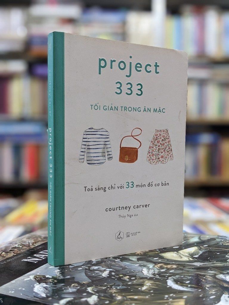 Tối giản trong ăn mặc - Project 333 – Momo Bookstore