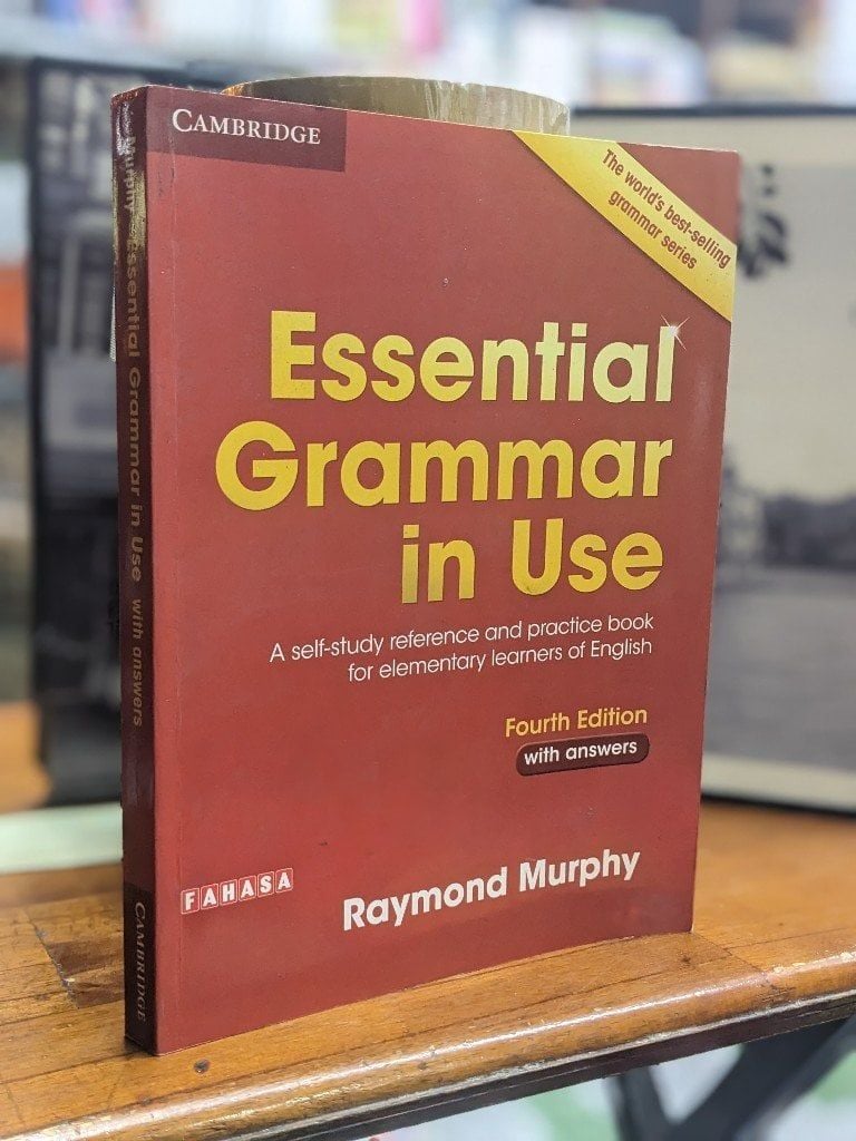 Essential Grammar in use - Cambridge – Momo Bookstore