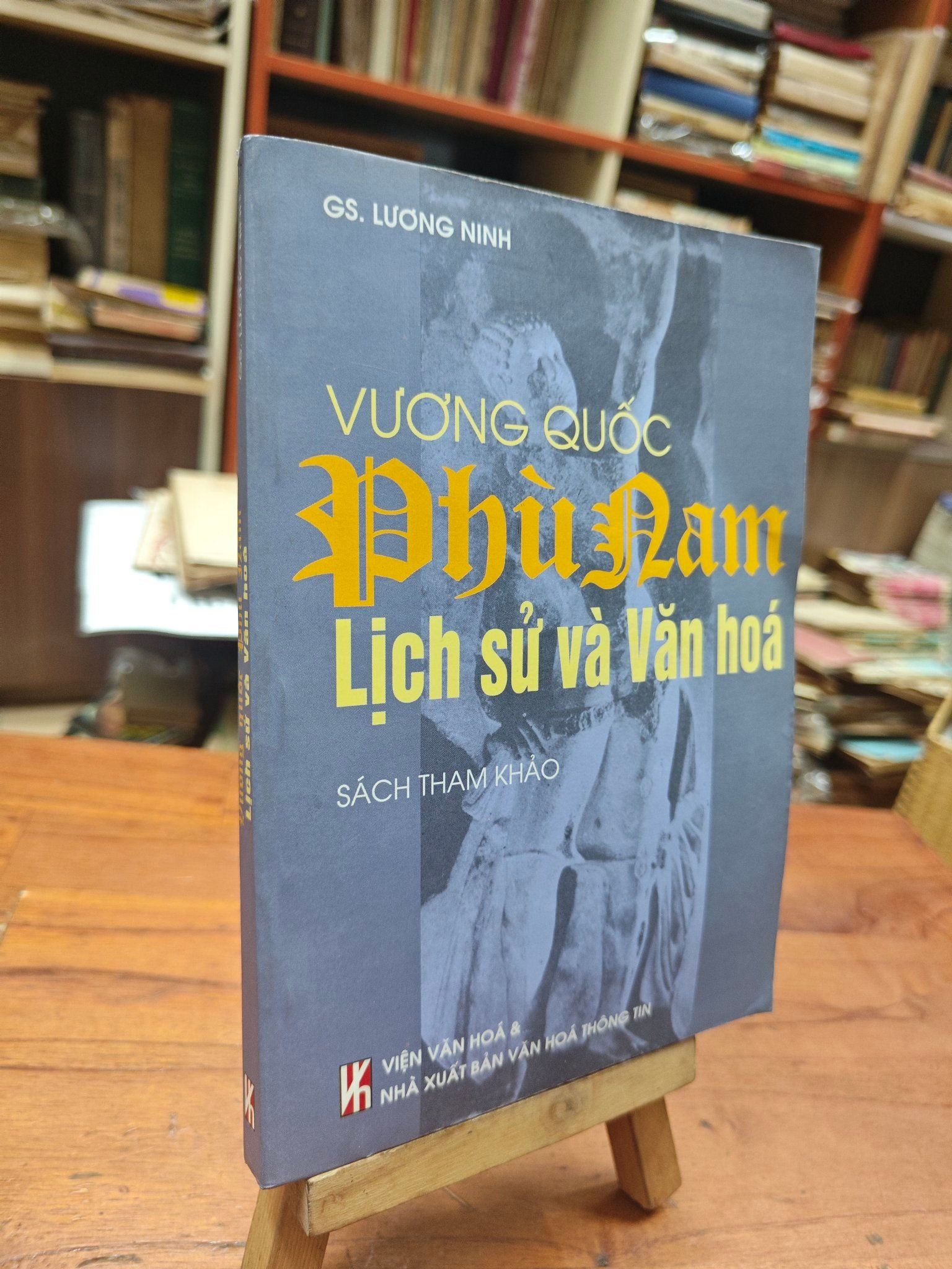 VƯƠNG QUỐC PHÙ NAM LỊCH SỬ VÀ VĂN HOÁ – Momo Bookstore