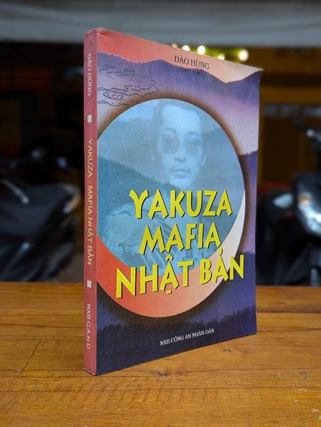 YAKUYA MAFIA NHẬT BẢN - ĐÀO HÙNG BIÊN SOẠN – Momo Bookstore