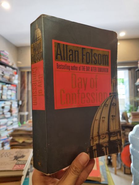 DAY OF CONFESSION - Allan Folsom – Momo Bookstore
