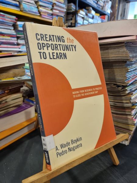 CREATING THE OPPORTUNITY TO LEARN - A. Wade Boykin – Momo Bookstore
