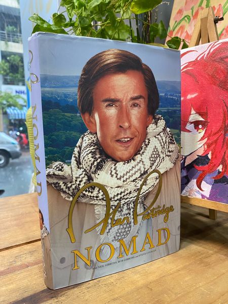 NOMAD - ALAN PARTRIDGE – Momo Bookstore