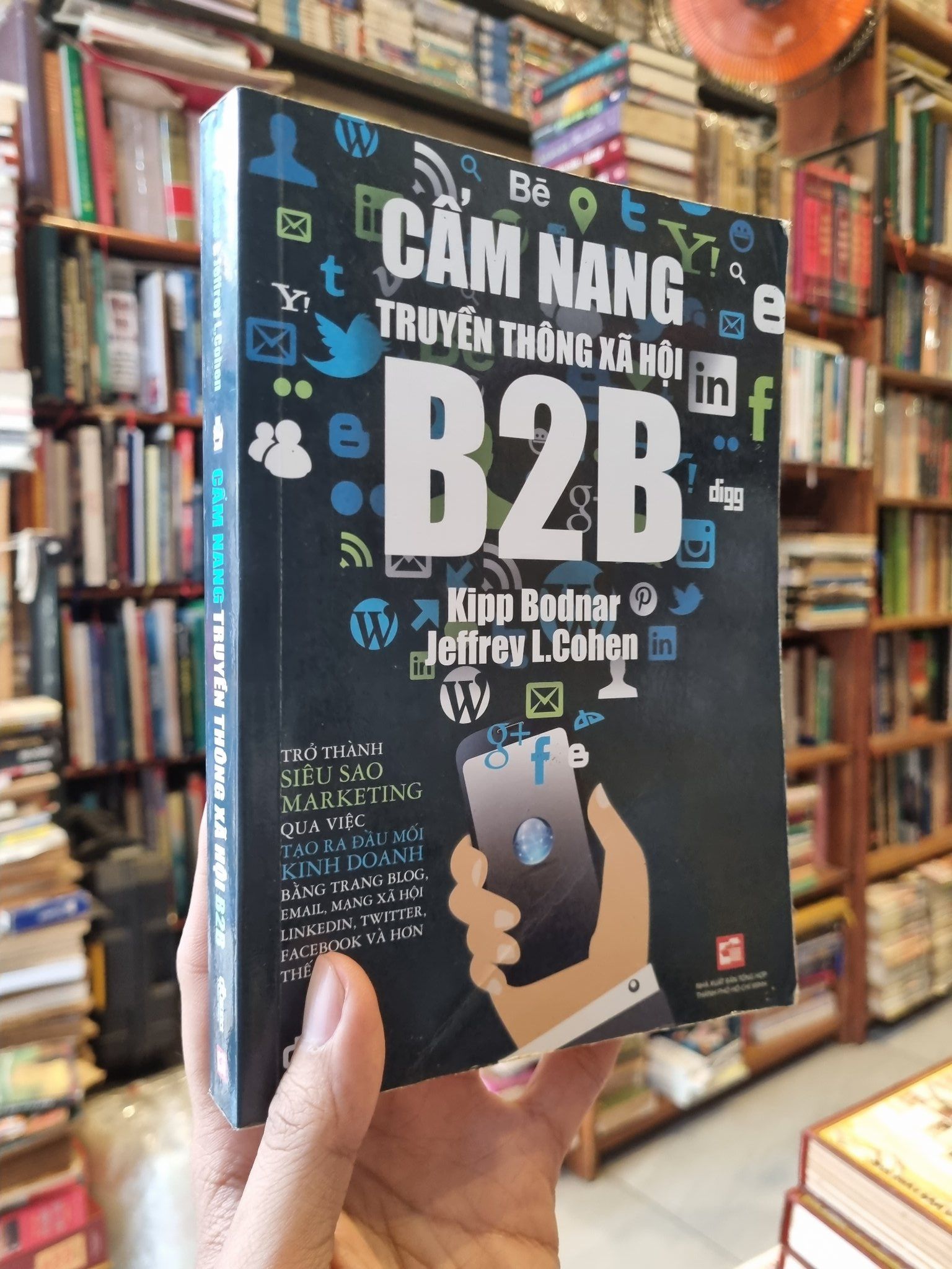 CẨM NANG TRUYỀN THÔNG XÃ HỘI B2B - Kipp Bodnar & Jeffrey L. Cohen – Momo Bookstore