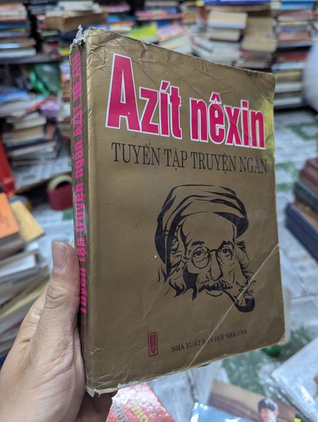 Tuyển tập truyện ngắn Azít Nêxin – Momo Bookstore