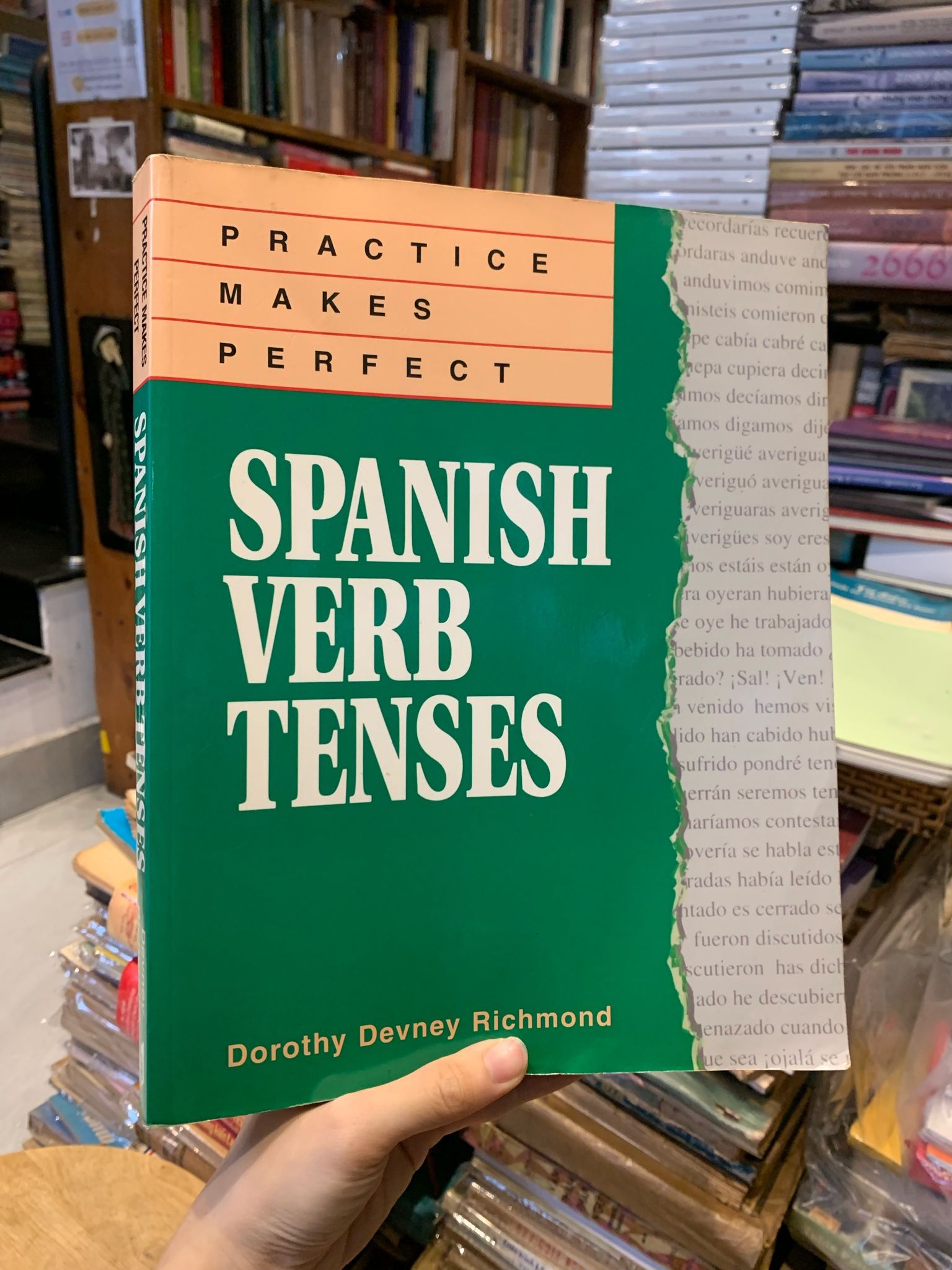 SPANISH VERB TENSES - Dorothy Devney Richmond – Momo Bookstore