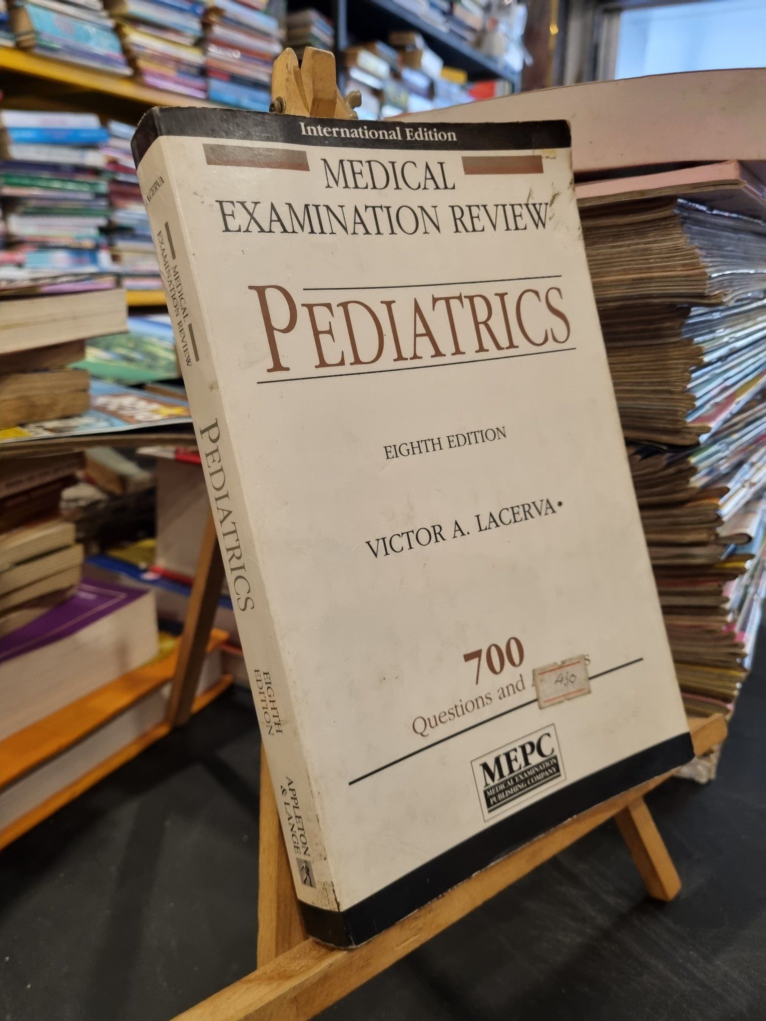 MEDICAL EXAMINATION REIEW : PEDIATRICS (8th Edition) - Victor A. Lacer ...