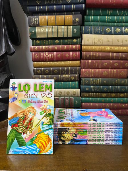 Momo Bookstore