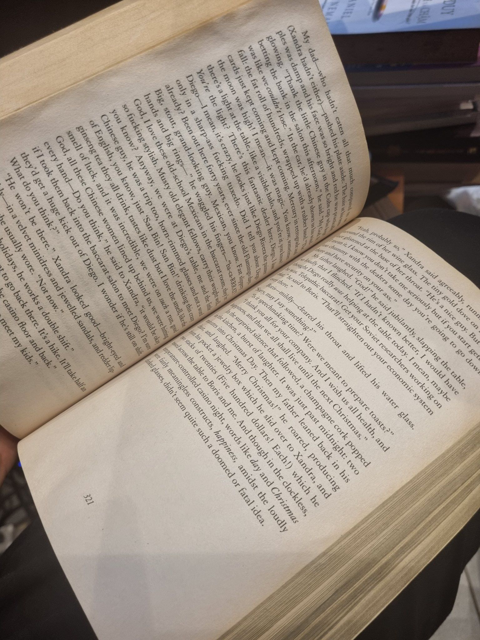 The Goldfinch - Donna Tartt – Momo Bookstore