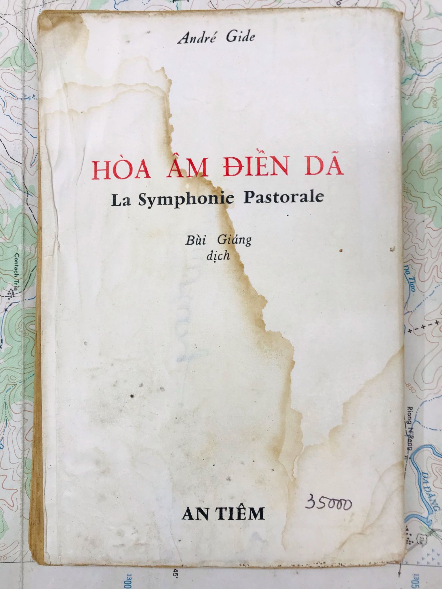 Biển đông xe cát - Albert Camus – Momo Bookstore