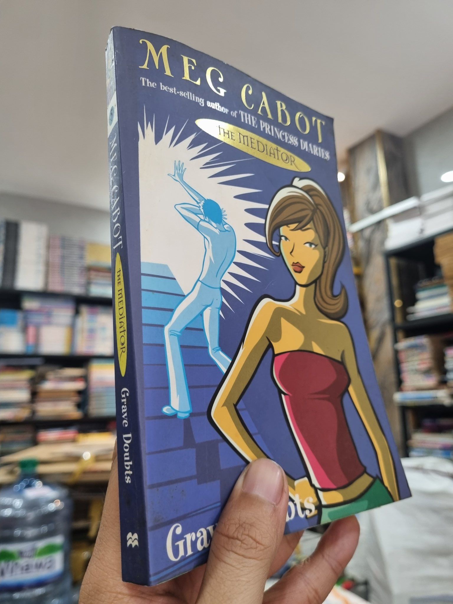 THE MEDIATOR - Meg Cabot – Momo Bookstore
