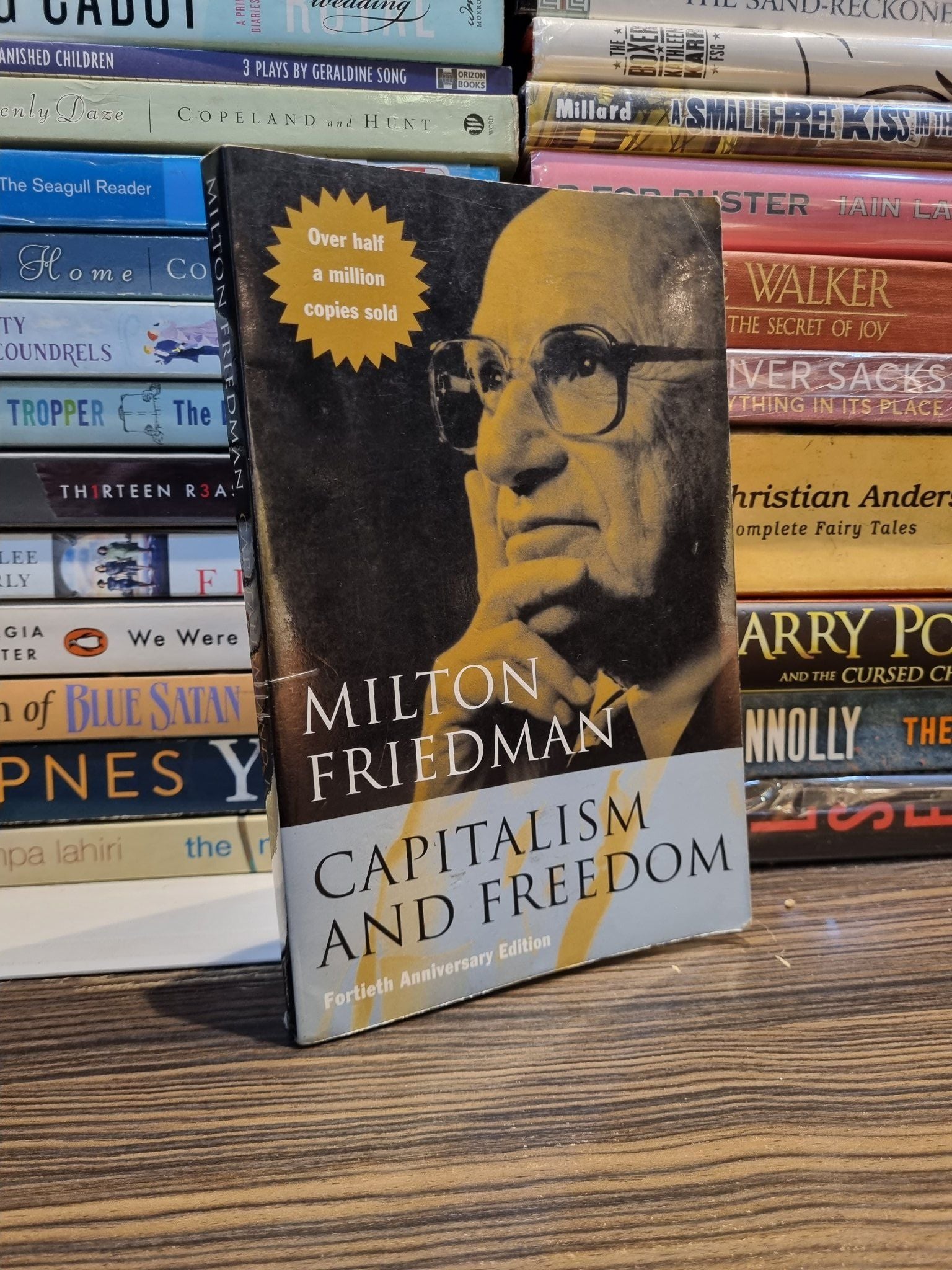 CAPITALISM AND FREEDOM - Milton Friedman – Momo Bookstore