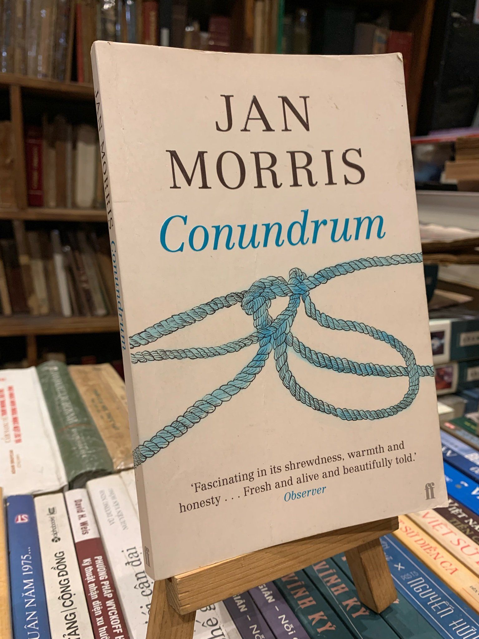 Conundrum - Jan Morris – Momo Bookstore