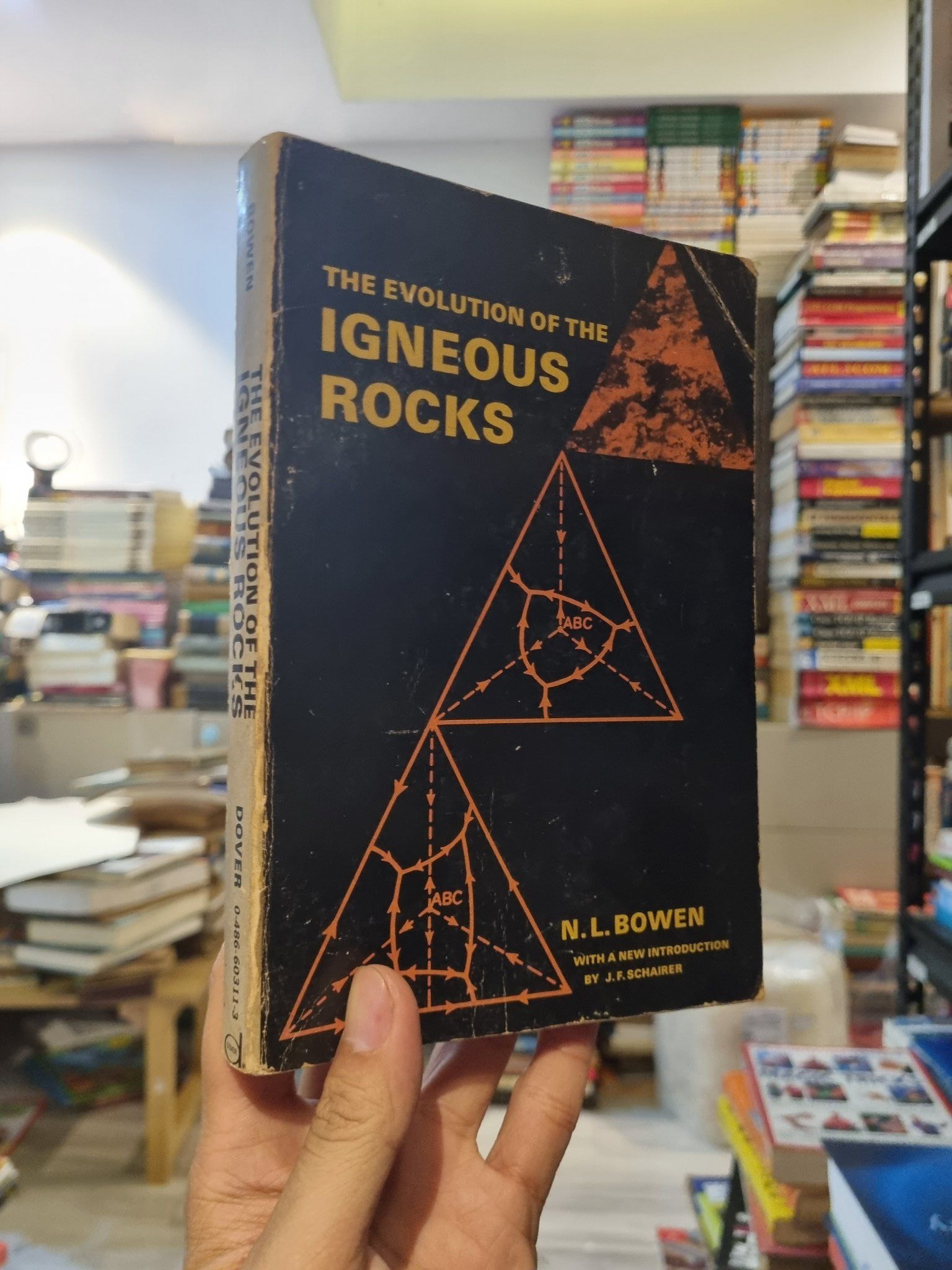 The Evolution of The Igneous Rocks - N.L. Bowen – Momo Bookstore