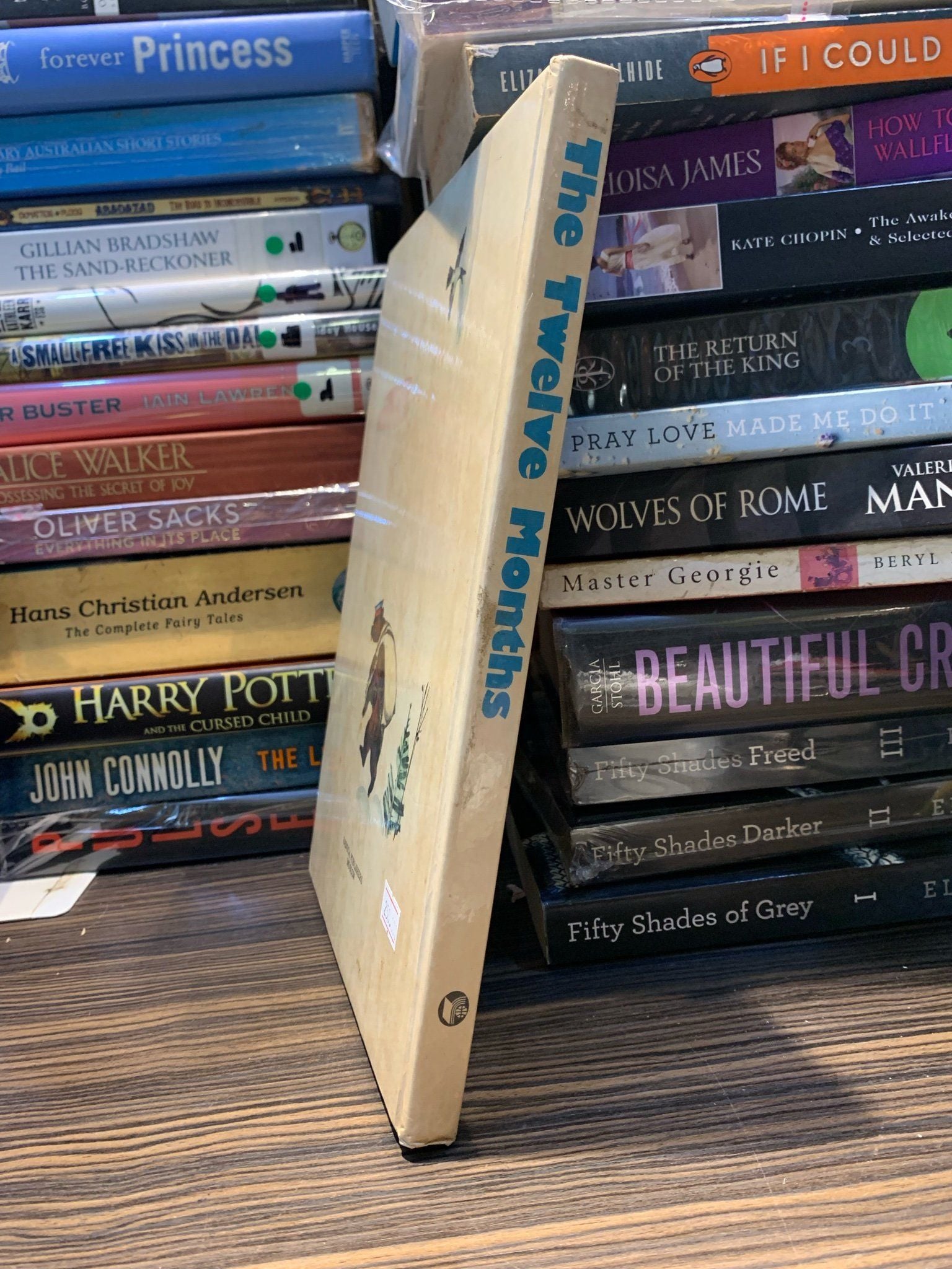 THE TWELVE MONTHS: FAIRY TALES BY SOVIET WRITERS – Momo Bookstore