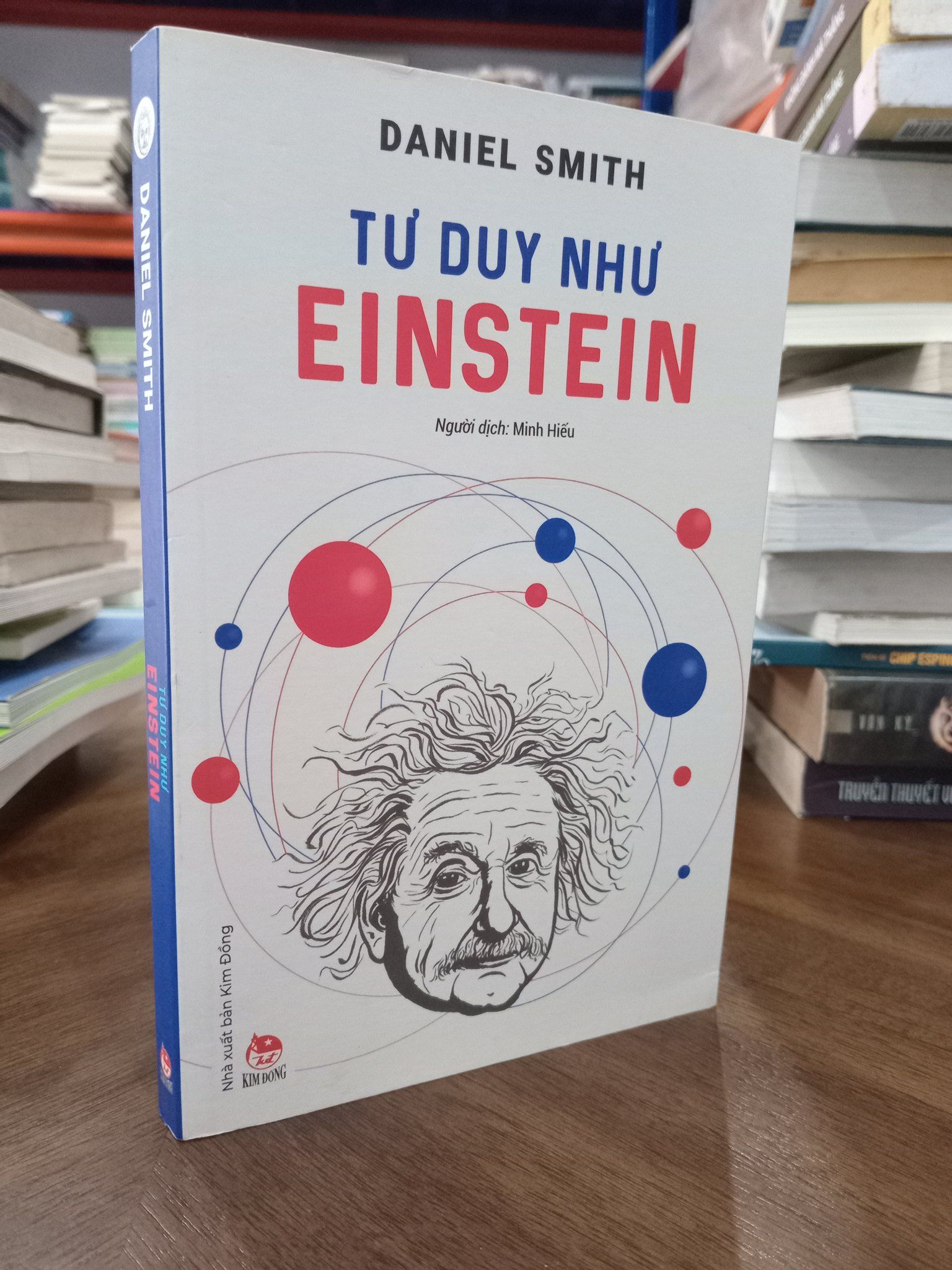 Tư duy như Einstein - Daniel Smith (Minh Hiếu dịch) – Momo Bookstore