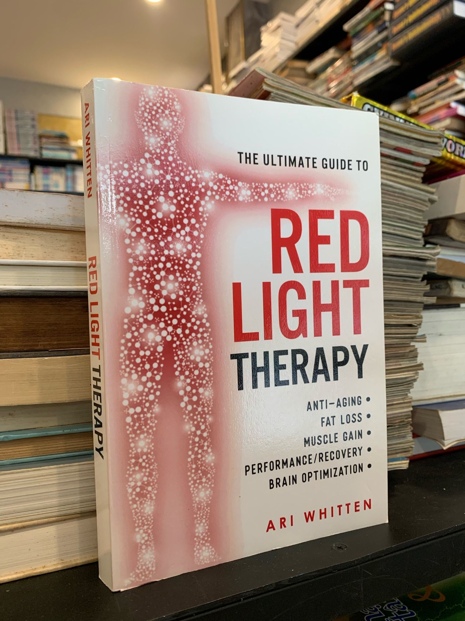 THE ULTIMATE GUIDE TO RED LIGHT THERAPY - Ari Whitten – Momo Bookstore