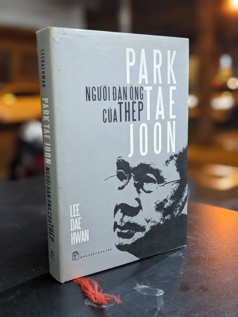Park Tae Joon người đàn ông của thép - Lee Dae Hwan – Momo Bookstore