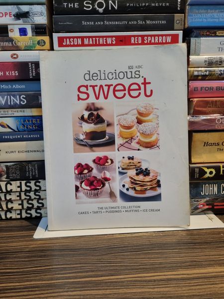 DELICIOUS SWEET : The Ultimate Collection - Cakes | Tarts | Puddings ...