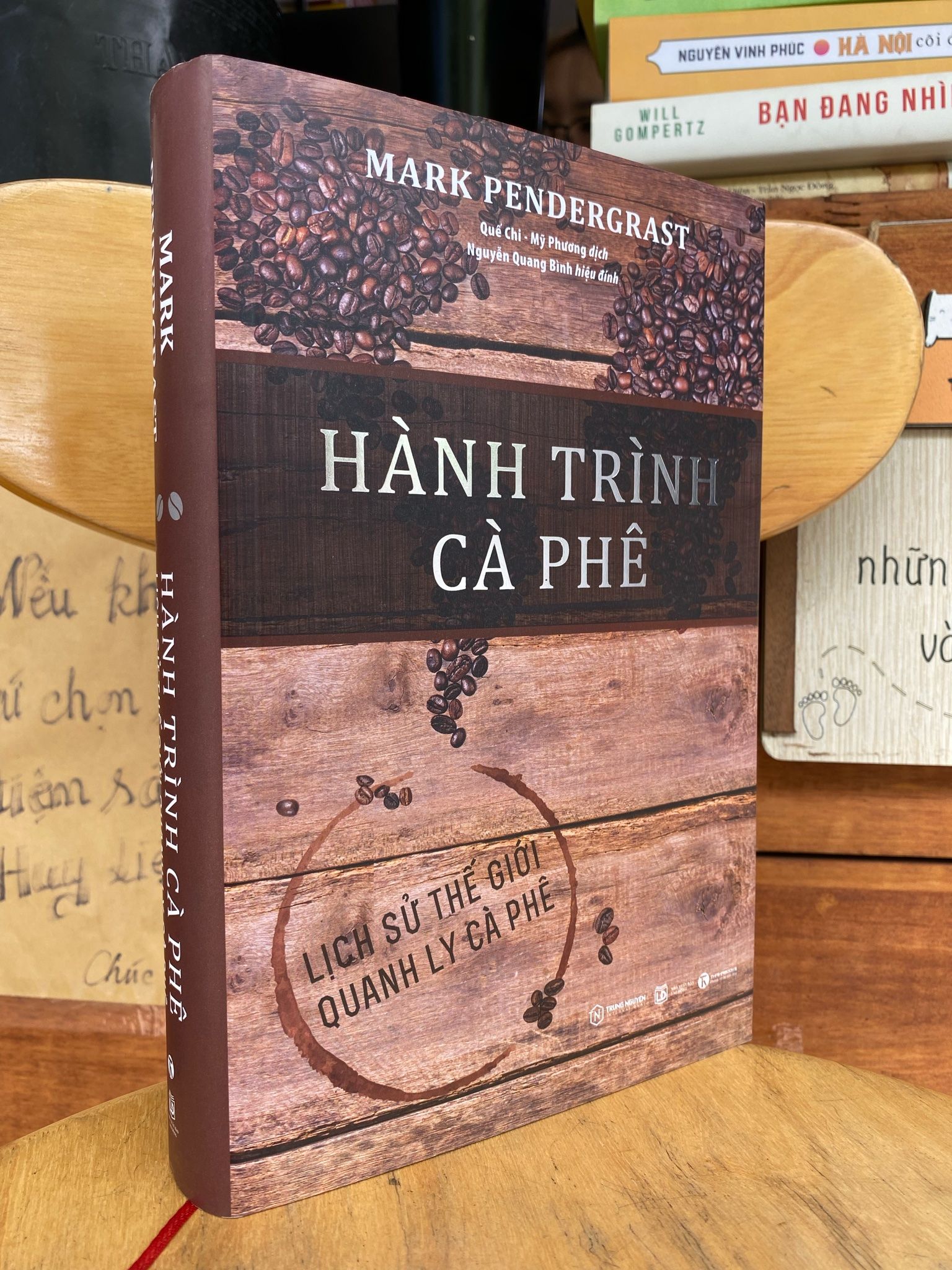Hành trình cà phê - Mark Pendergrast – Momo Bookstore