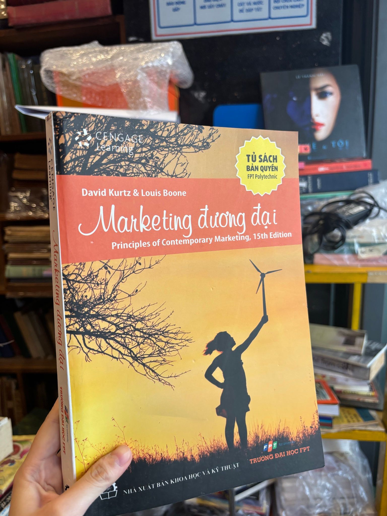 Marketing đương đại - David Kurtz & Louis Boone – Momo Bookstore