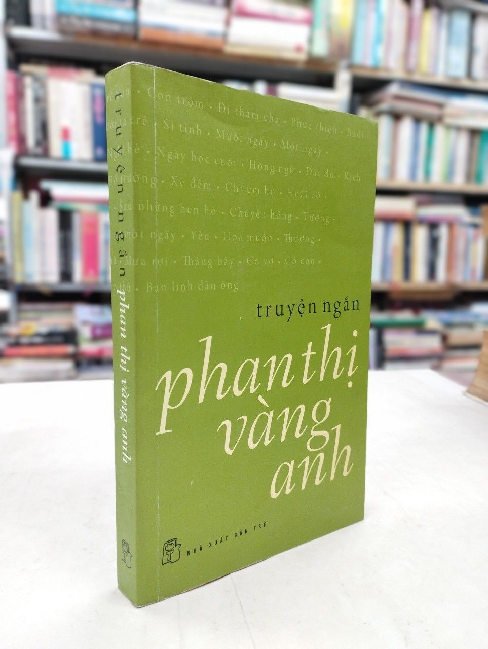 Truyện ngắn Phan Thị Vàng Anh – Momo Bookstore