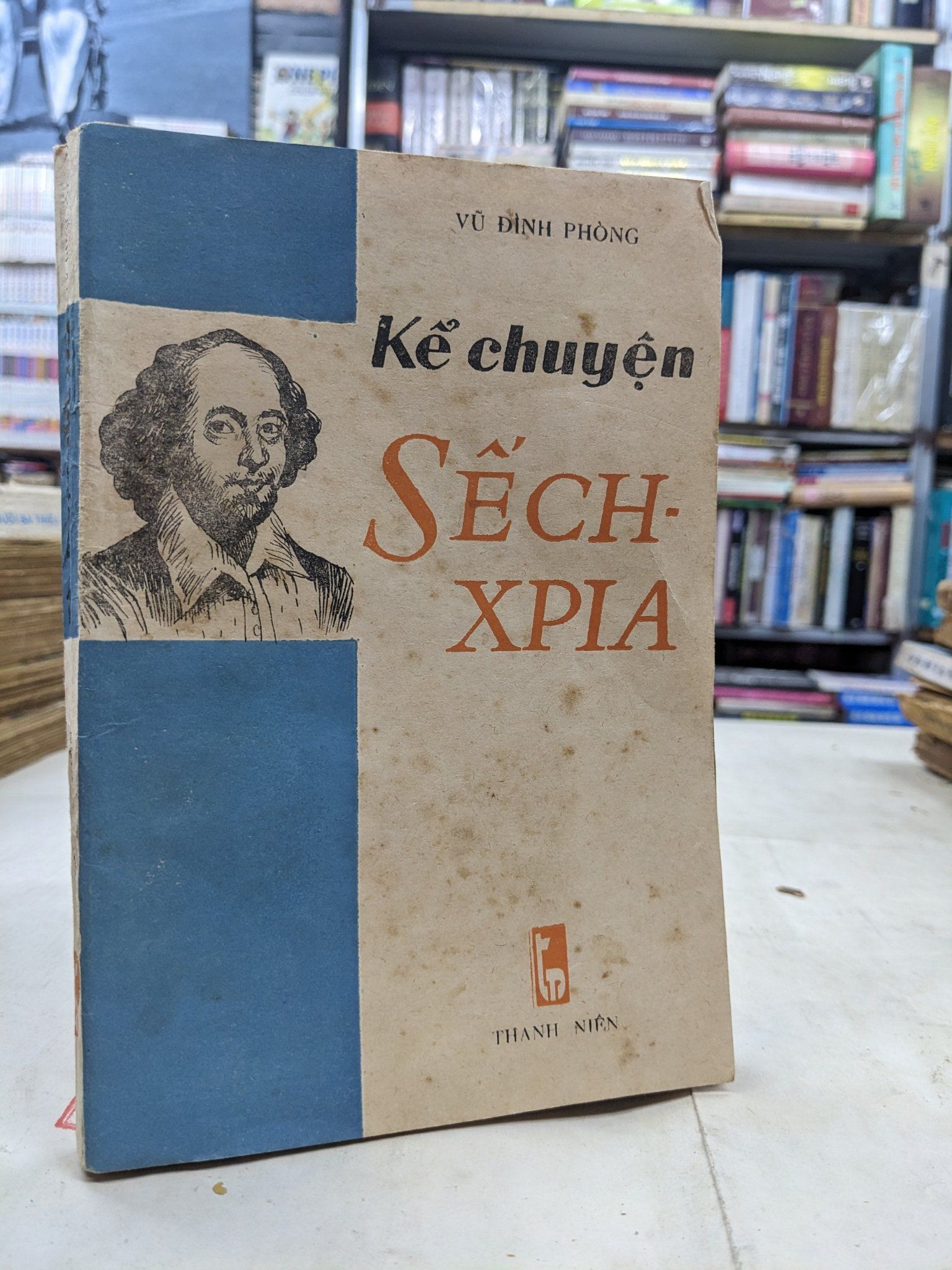 Kể chuyện Sếch-Xpia - Vũ Đình Phong – Momo Bookstore