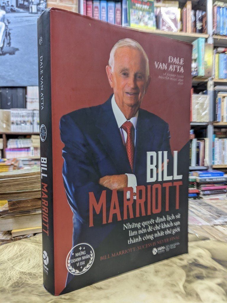 Bill Marriott - Dale Van Atta – Momo Bookstore