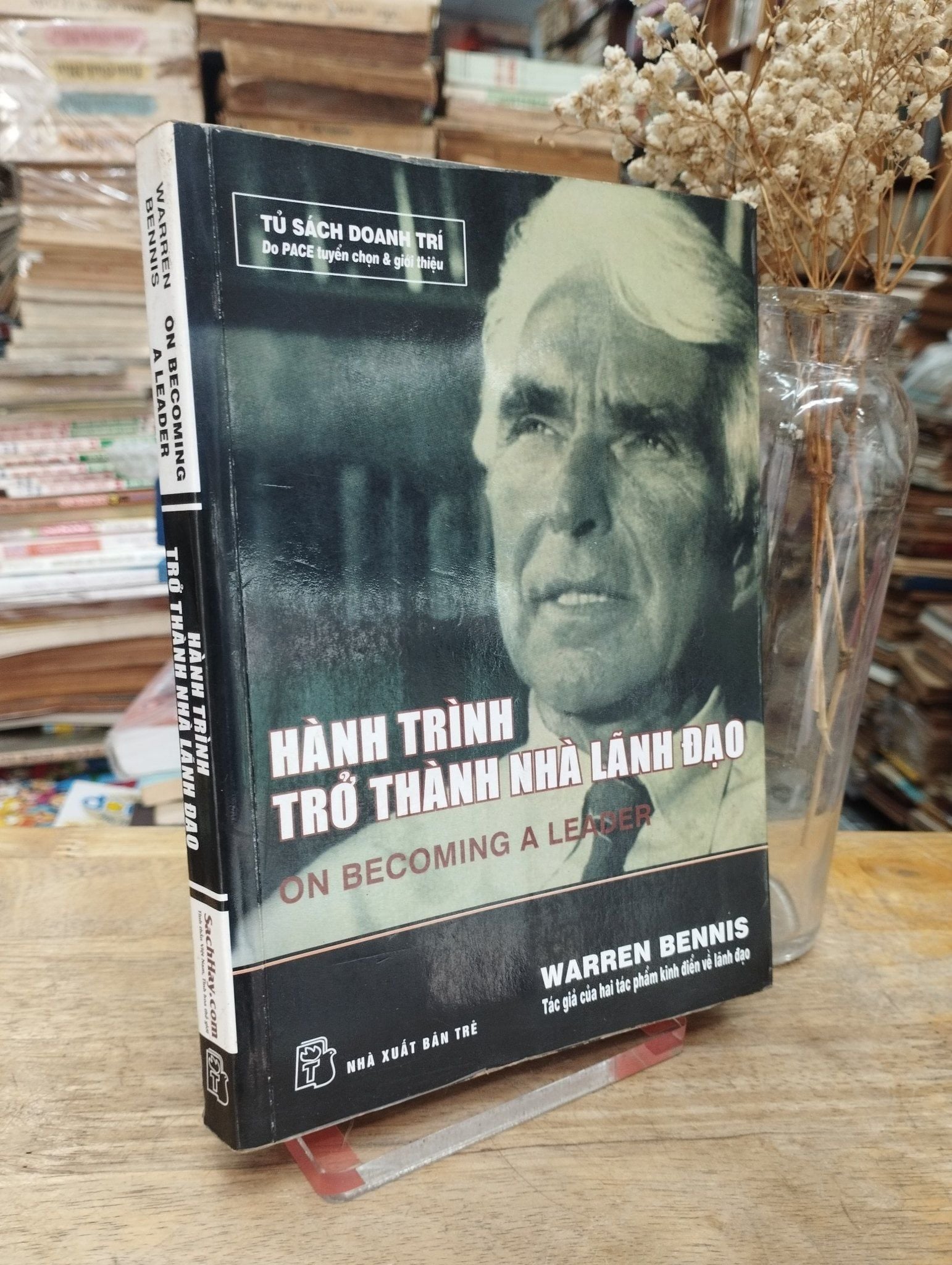 Hành trình trở thành người lãnh đạo - Warren Bennis – Momo Bookstore