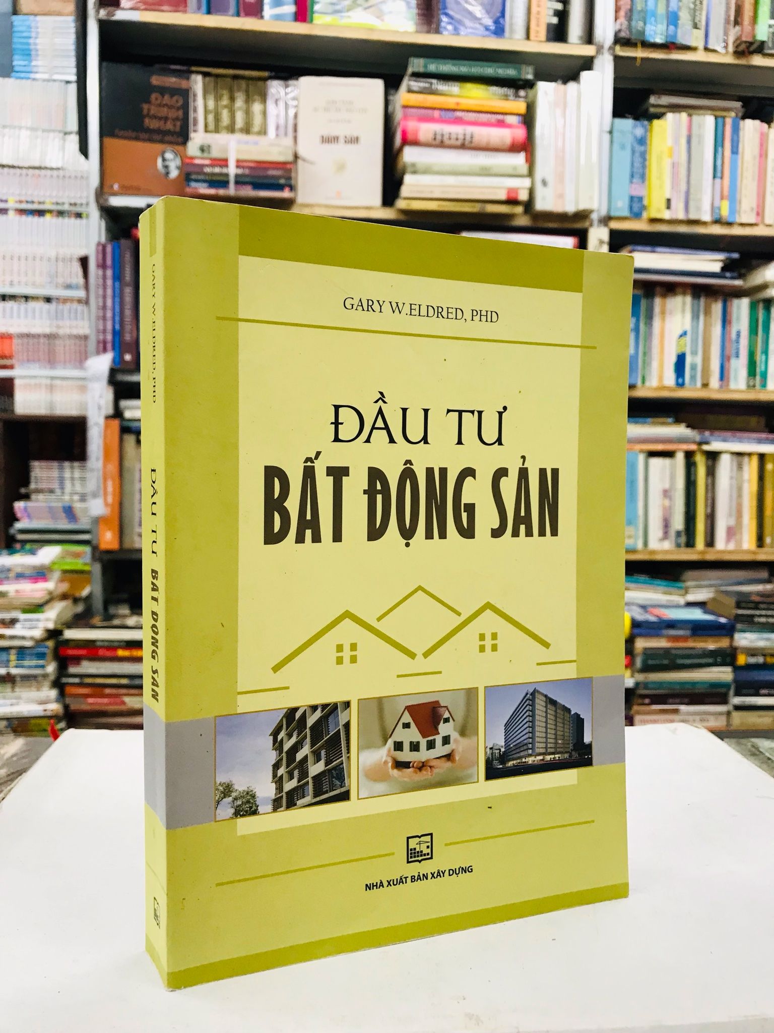 Momo Bookstore