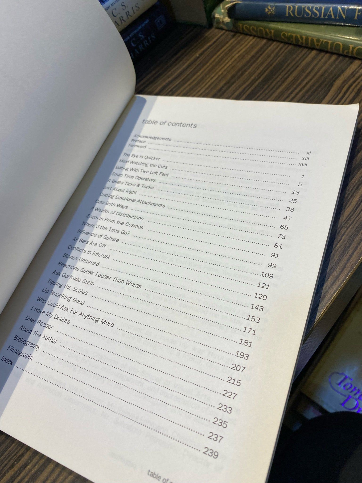 The eye is quicker - Richard D. Pepperman – Momo Bookstore