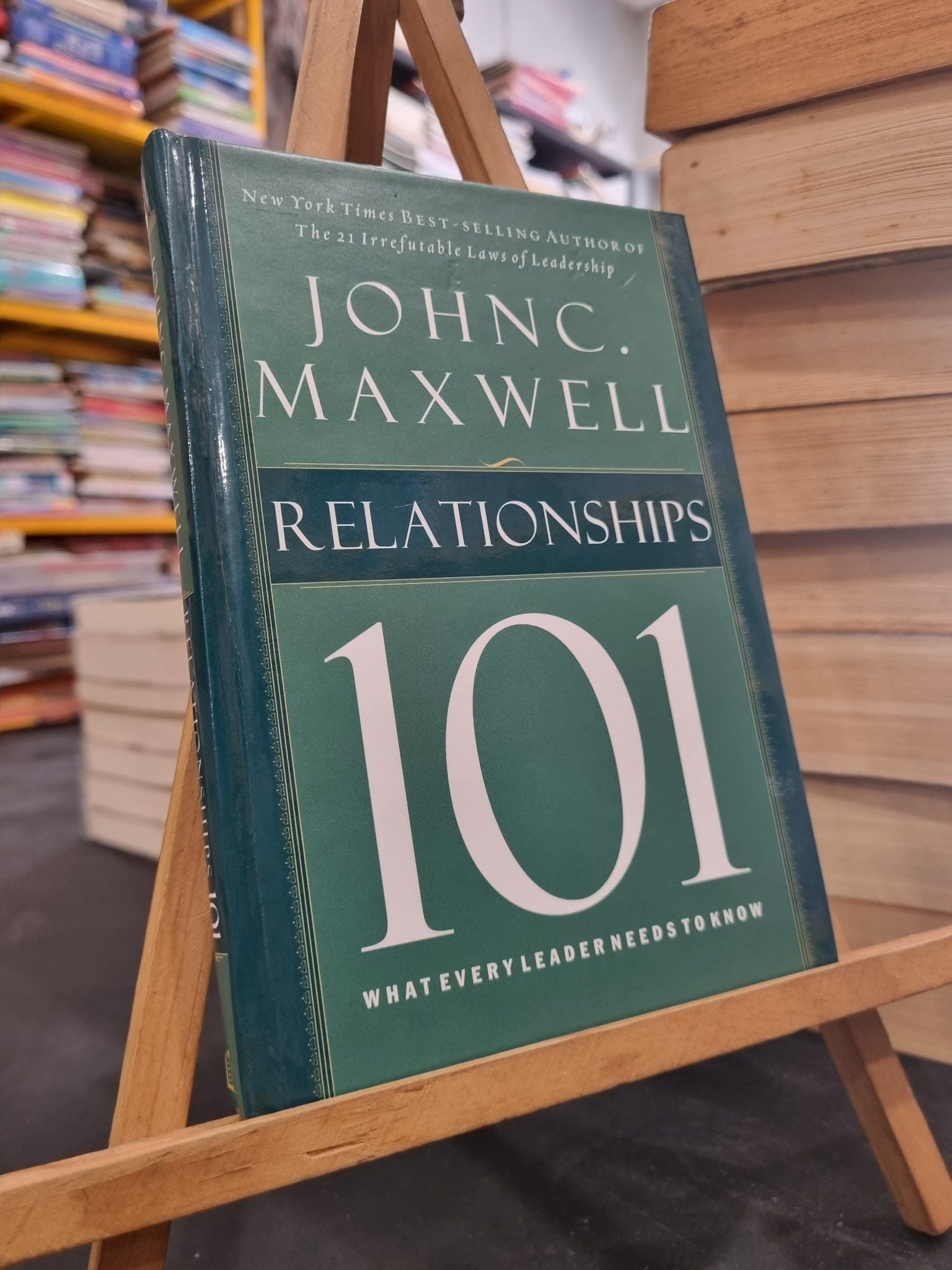 RELATIONSHIPS 101 - John C. Maxwell – Momo Bookstore