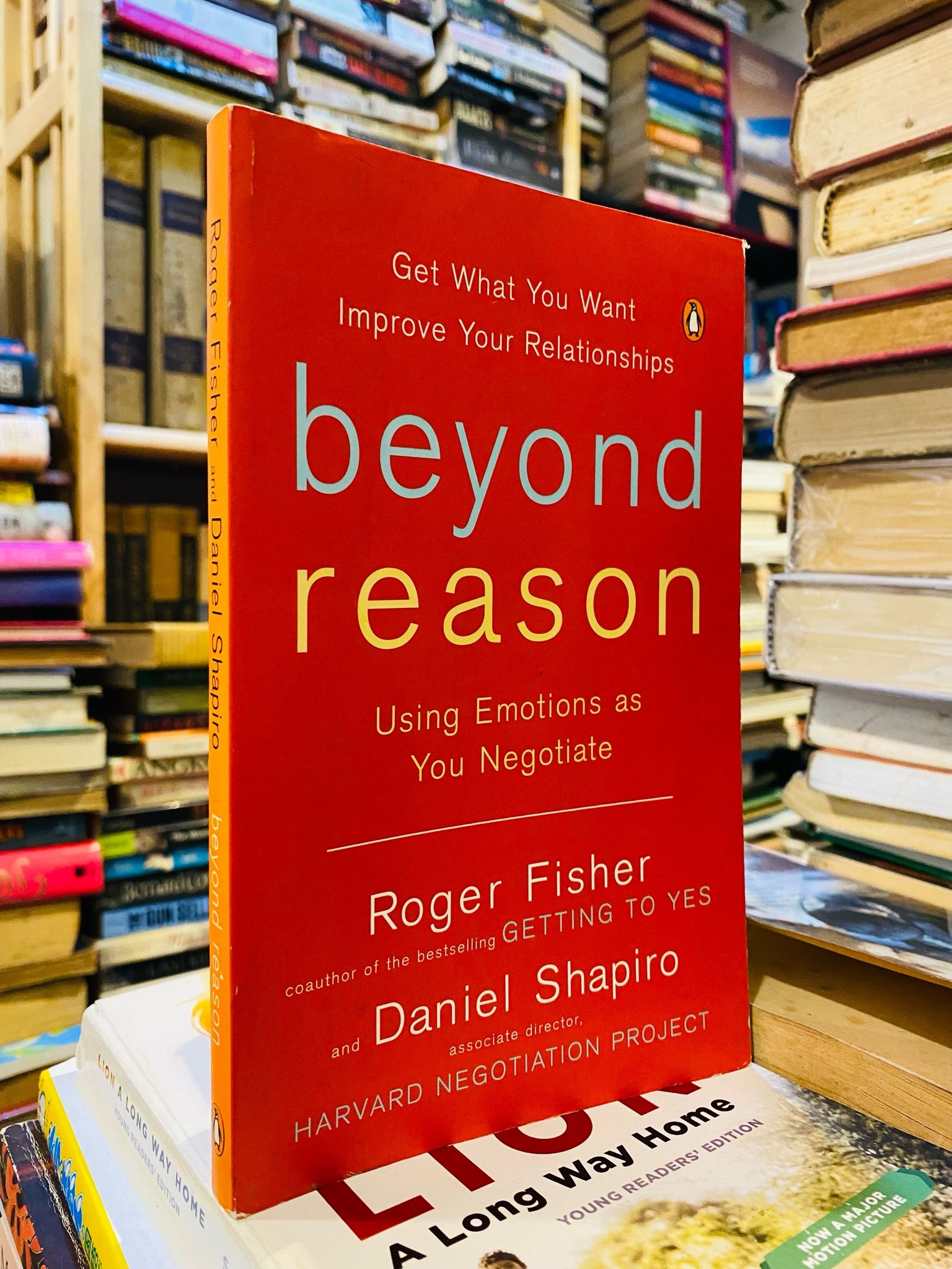 BEYONE REASON - ROGER FISHER & DANIEL SAHPIRO – Momo Bookstore