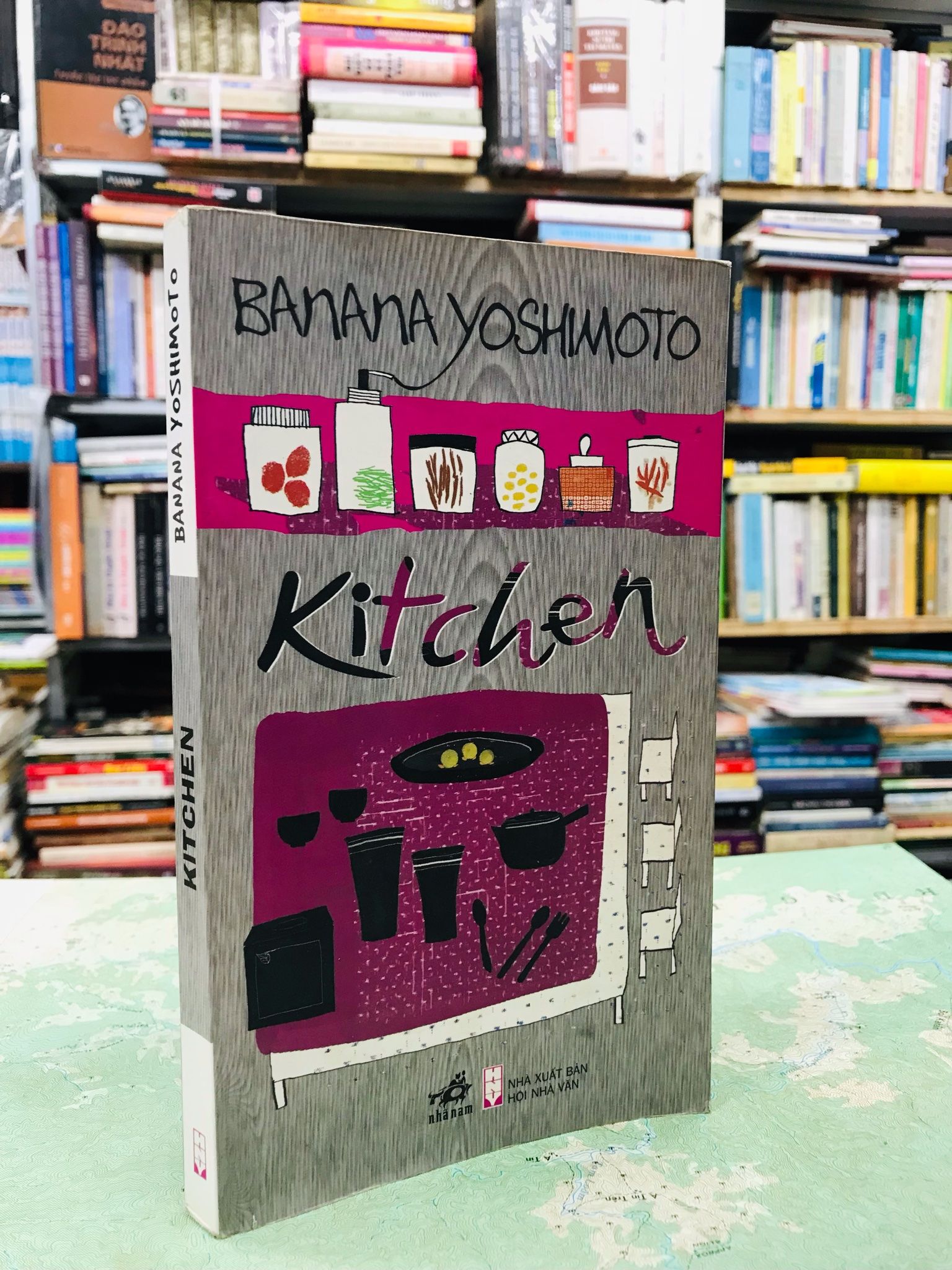 Kitchen - Banana Yoshimoto – Momo Bookstore