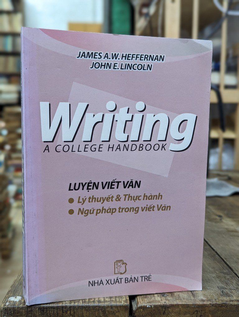 Writing, a college handbook - Nhiều tác giả – Momo Bookstore