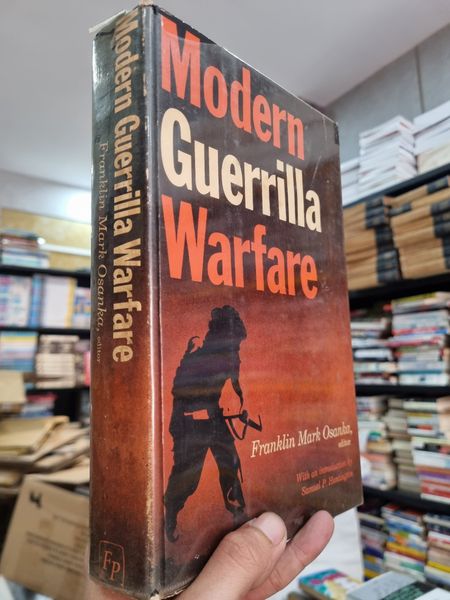 MODERN GUERRILLA WARFARE - Franklin Mark Osanka – Momo Bookstore