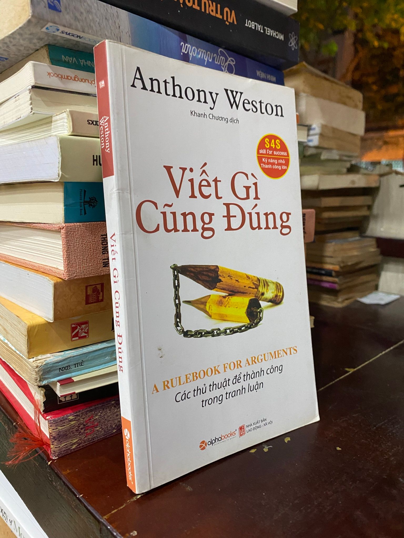 Viết gì cũng đúng - Anthony Weston – Momo Bookstore