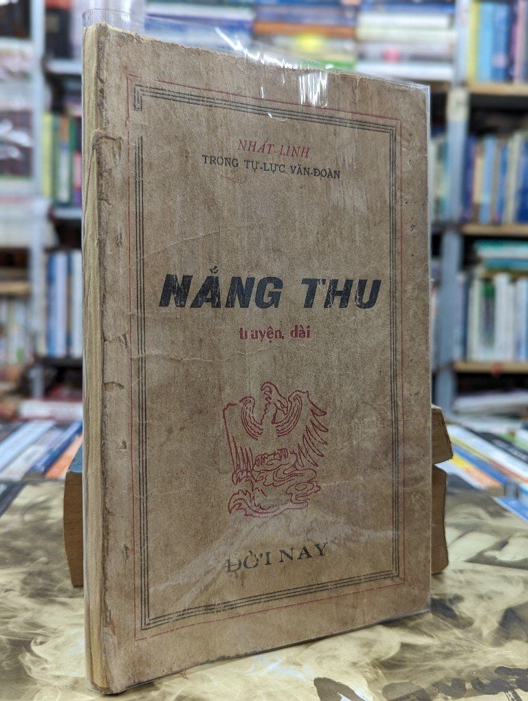 Nắng thu - Nhất Linh – Momo Bookstore