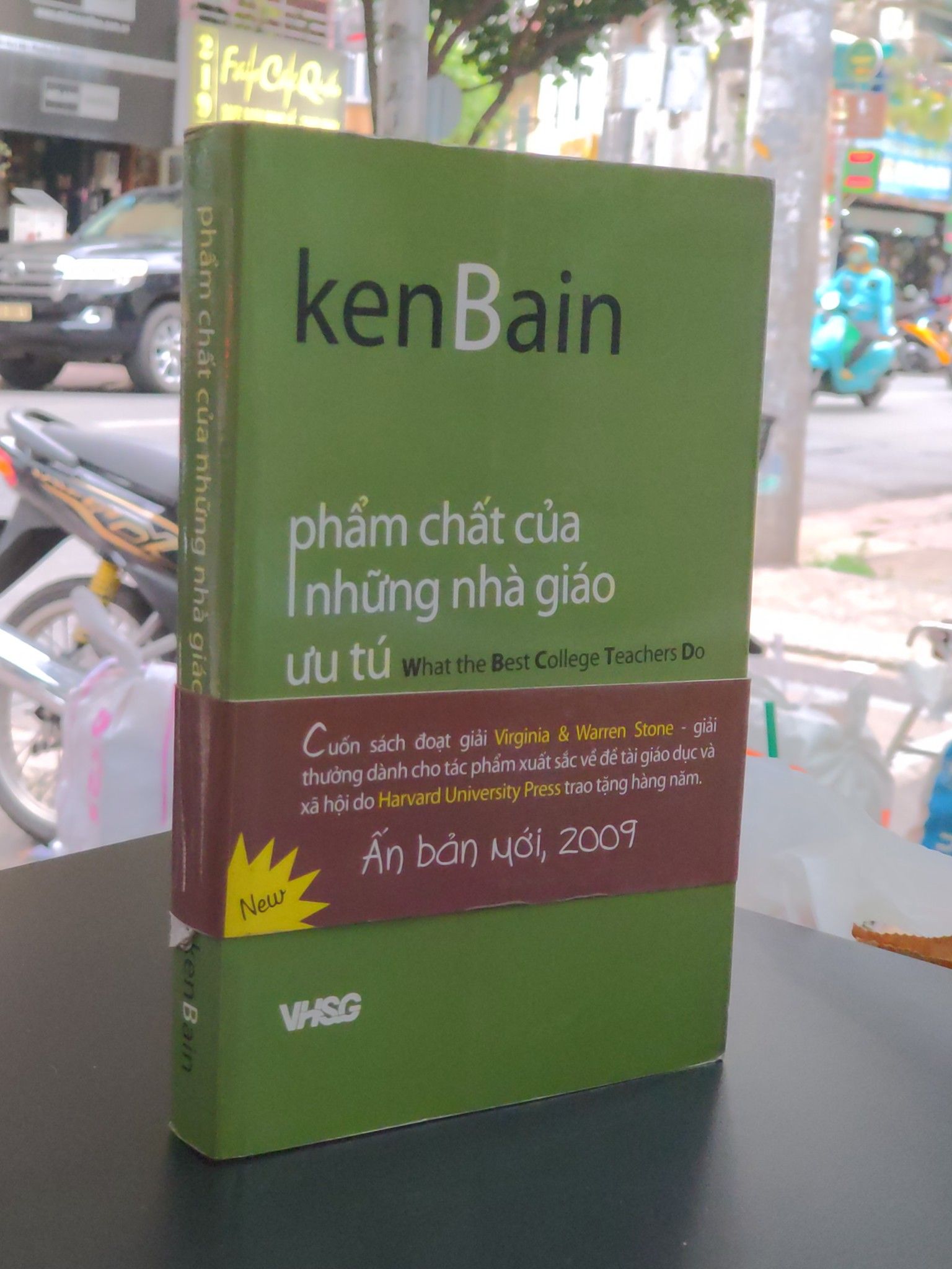 Phẩm chất của những nhà giáo ưu tú - Ken Bain – Momo Bookstore