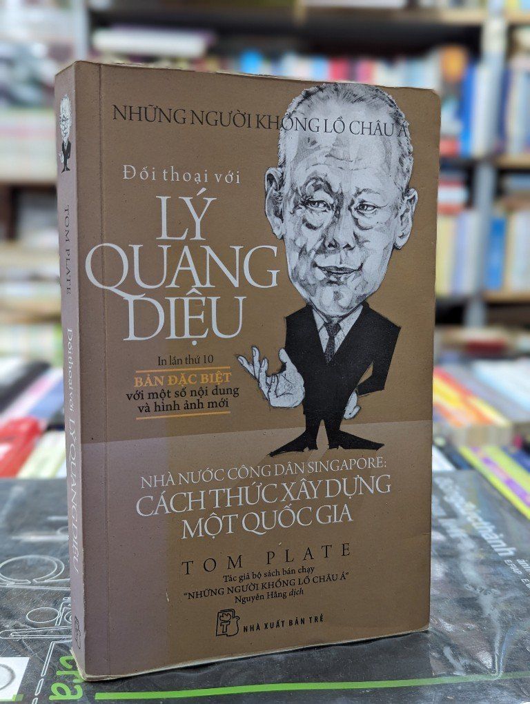 Đối thoại với Lý Quang Diệu - Tôm Plate – Momo Bookstore