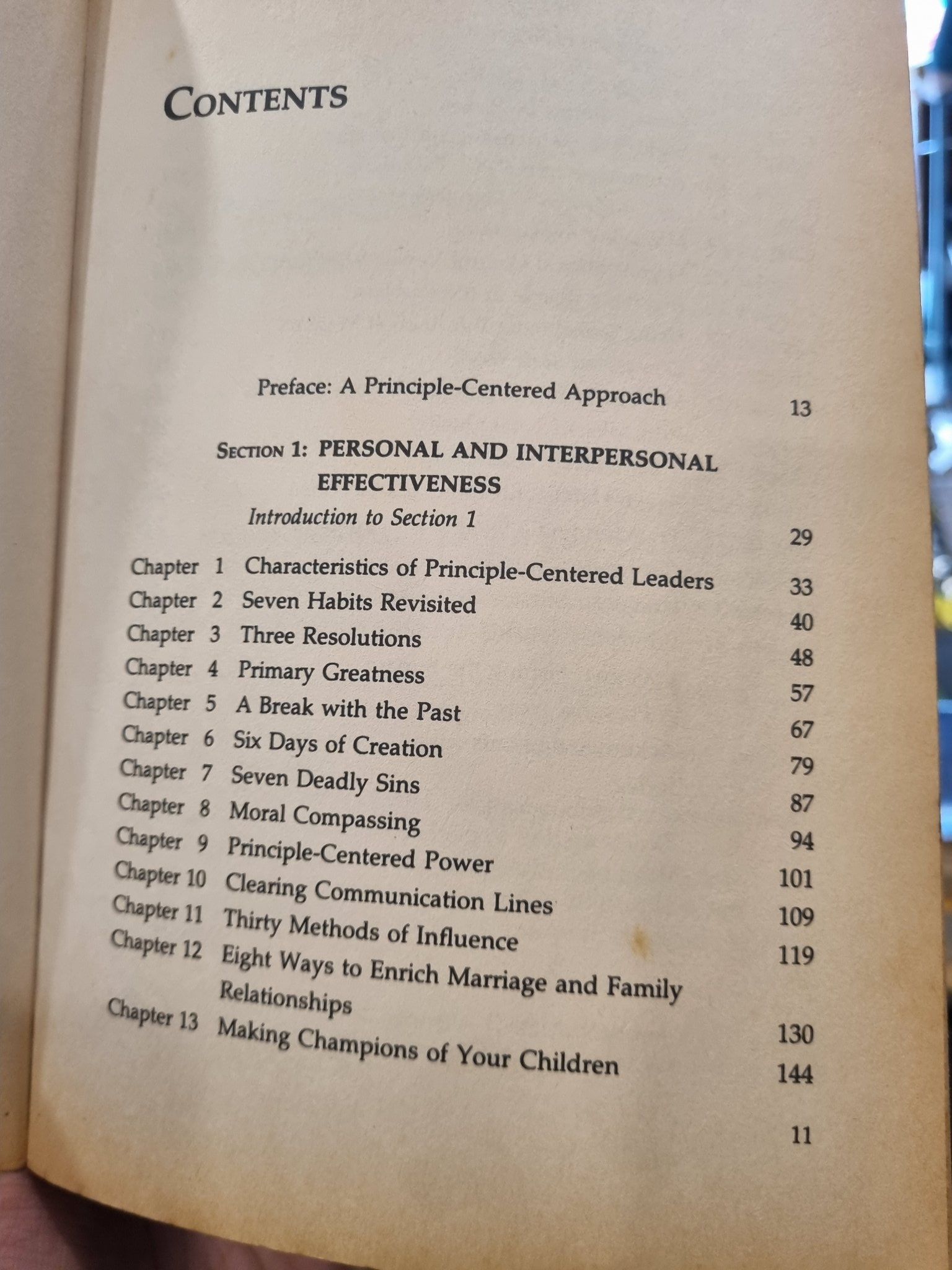 PRINCIPLE CENTERED LEADERSHIP - Stephen R. Covey – Momo Bookstore