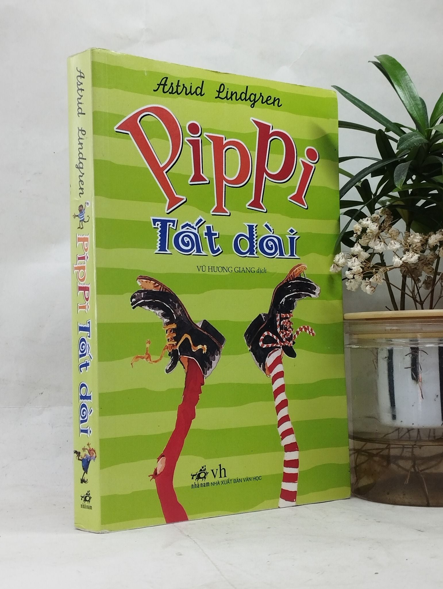 Pippi tất dài - Astrid Lindgren – Momo Bookstore
