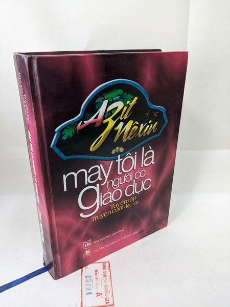 May tôi là người có giáo dục _ Azit Nêxin – Momo Bookstore