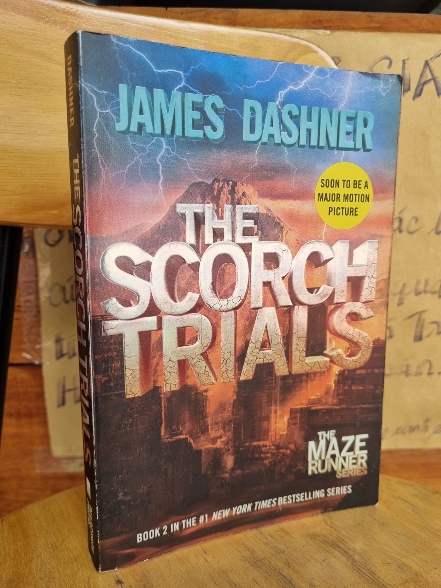THE SCORCH TRIALS : THE MAZE RUNNER SERIES - JAMES DASHNER – Momo Bookstore