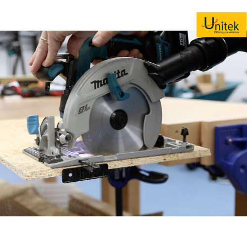 Máy cưa đĩa Makita DHS660