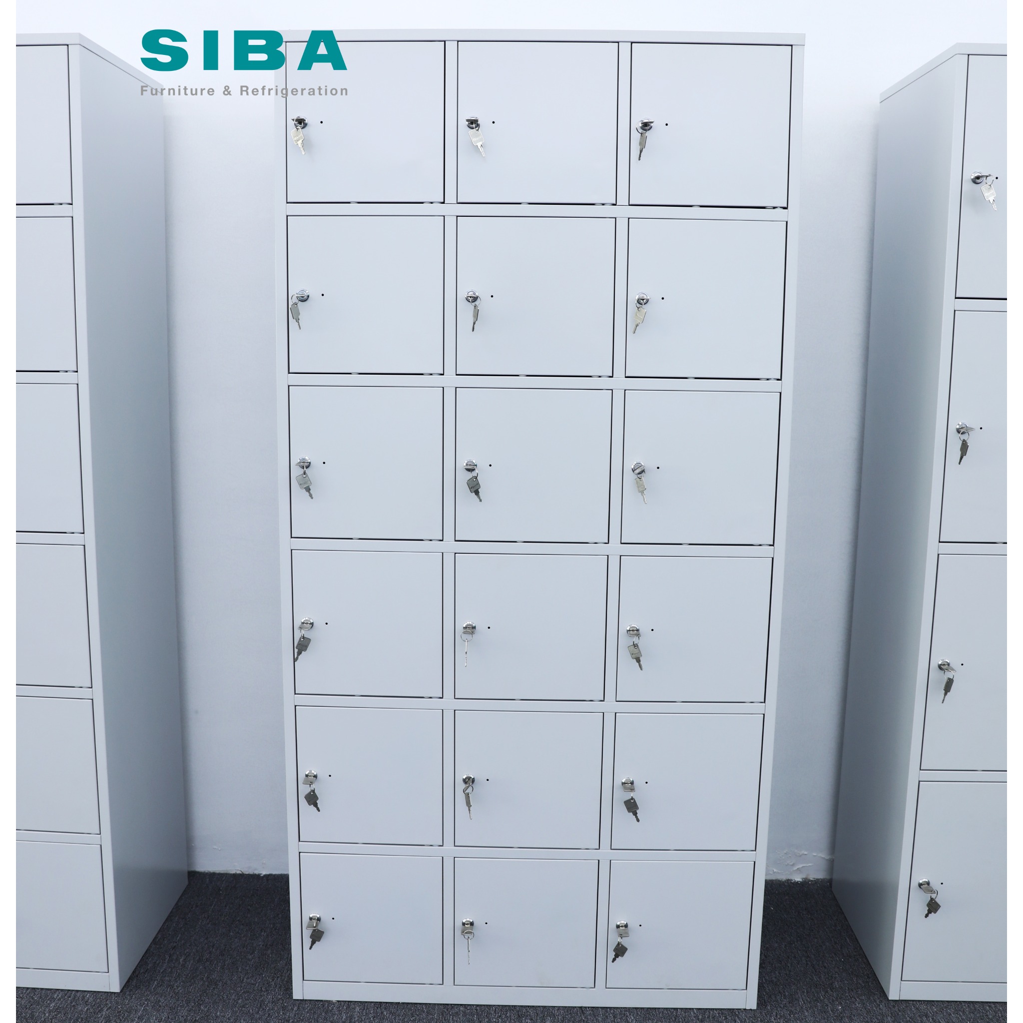 Tủ locker 18 ngăn – SIBA Mart