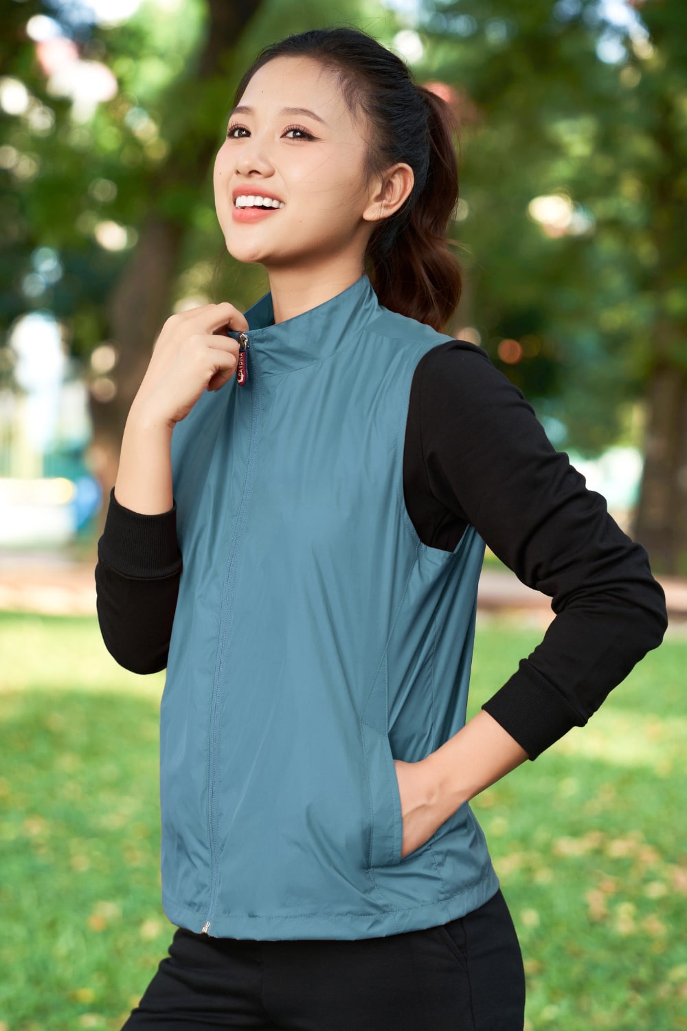 20+ cách phối đồ với áo gile đủ mọi cá tính, mọi phong cách