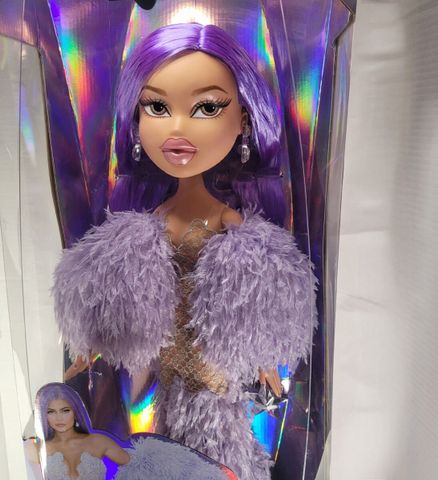 Bratz 426554 x Kylie Jenner 24-Inch Large-Scale Fashion Doll – Đồ chơi ...